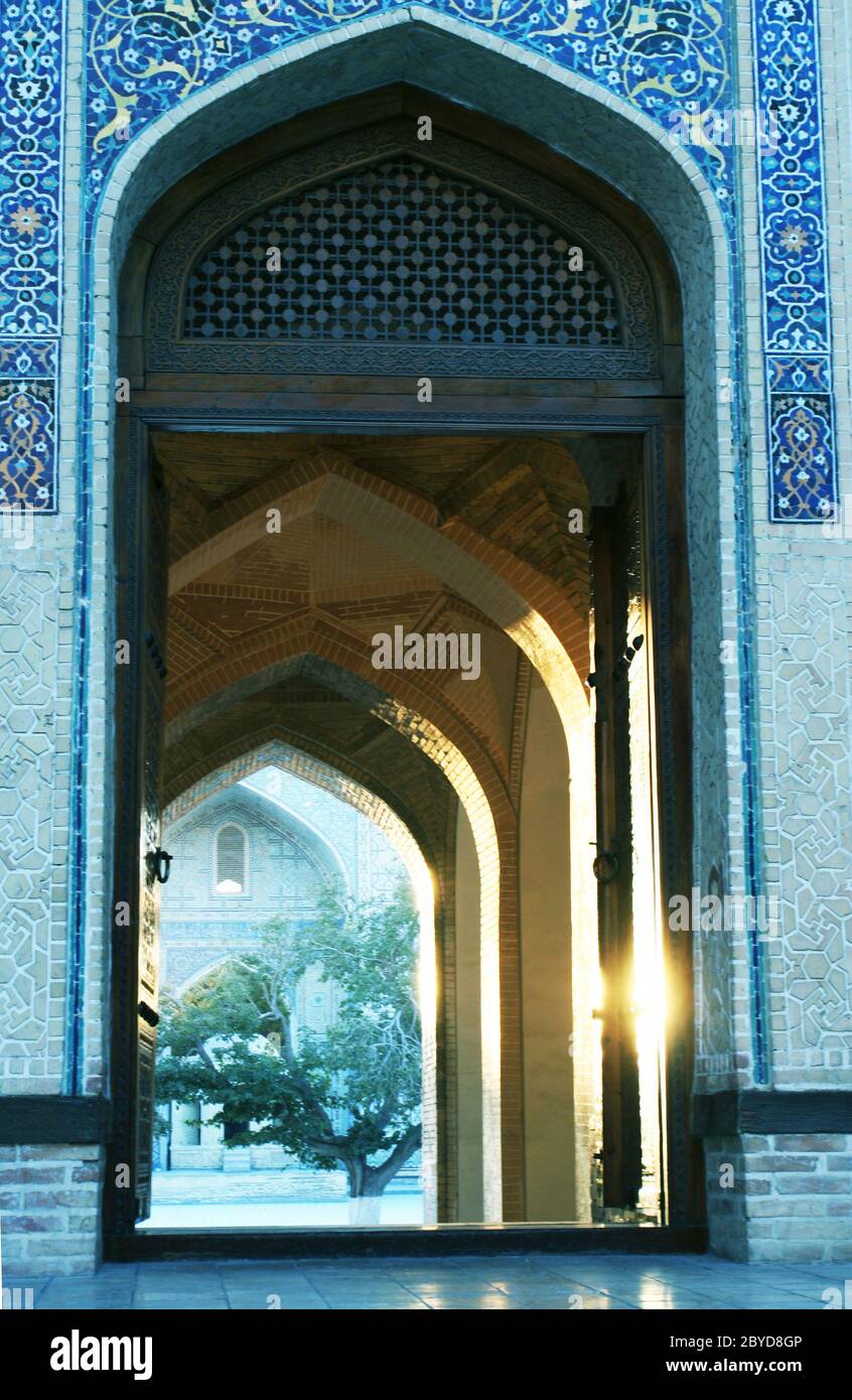 Islamic archi hi-res stock photography and images - Alamy