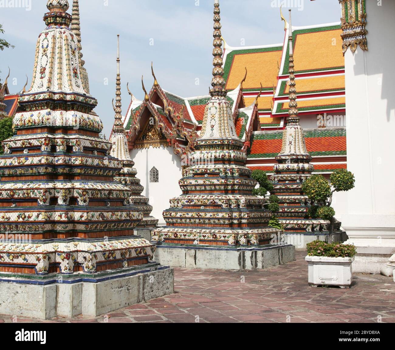 Siamese temple hi-res stock photography and images - Alamy