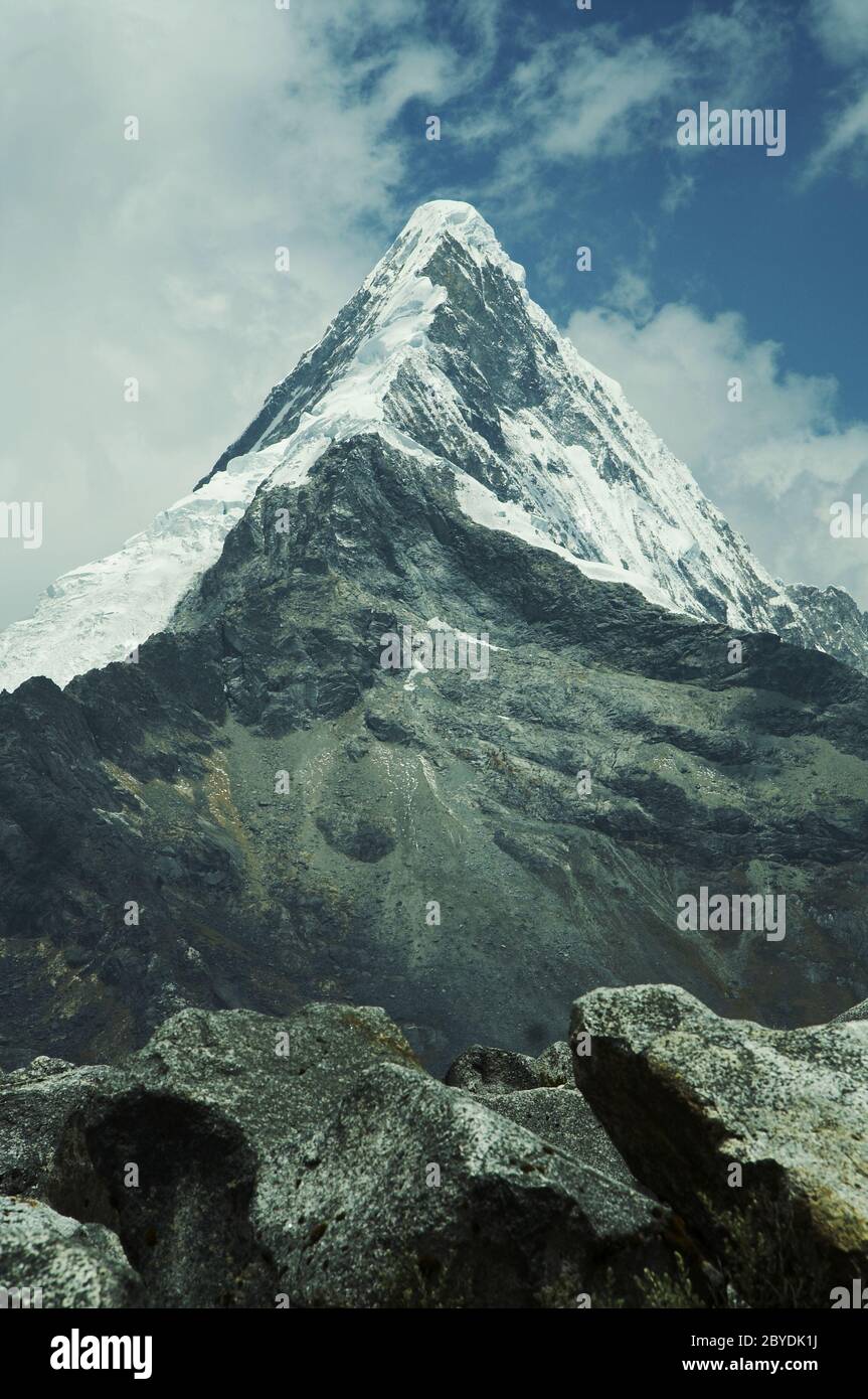 Caraz hi-res stock photography and images - Alamy