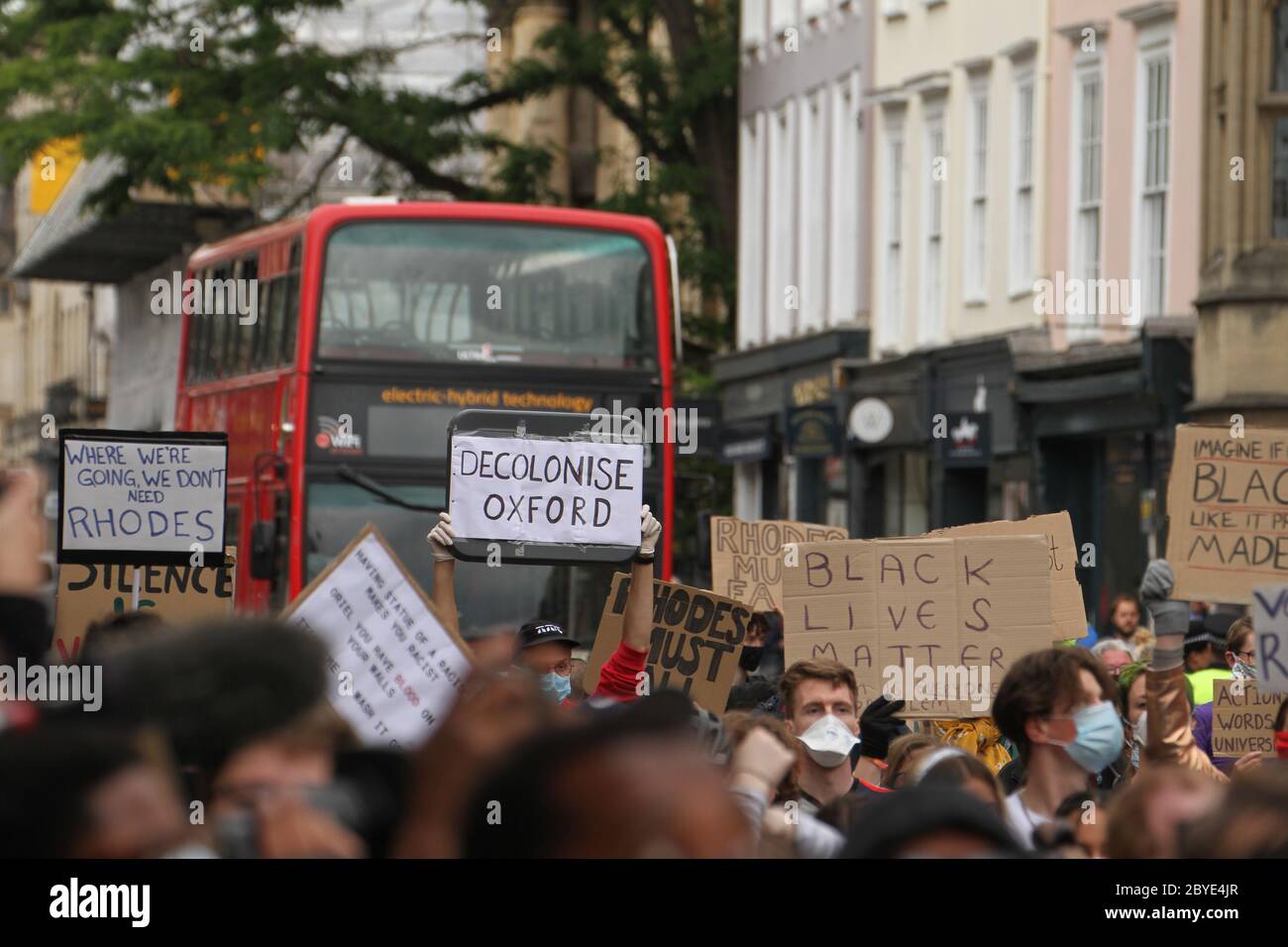 Rhodes must fall hi-res stock photography and images - Alamy
