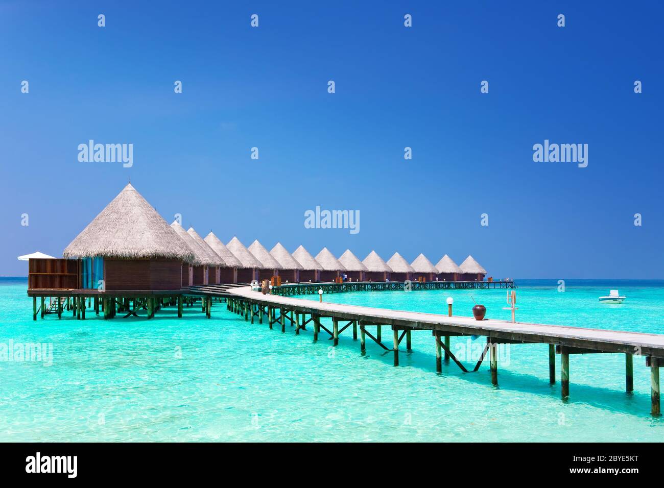Overwater villas sunset hi-res stock photography and images - Alamy
