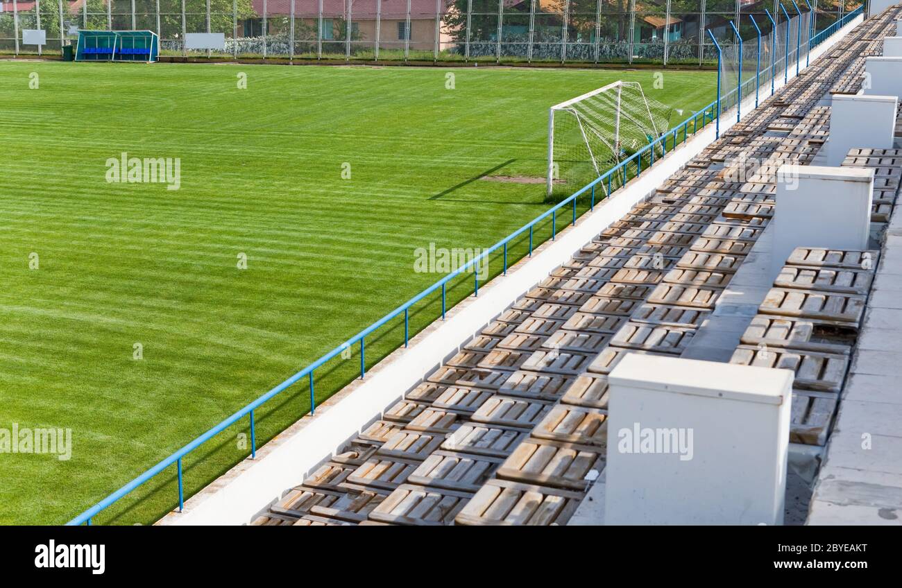 Empty football stadium hi-res stock photography and images - Alamy