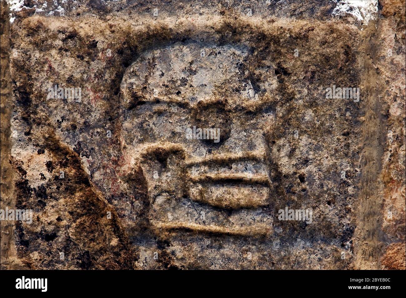 Aztec skull stone hi-res stock photography and images - Alamy
