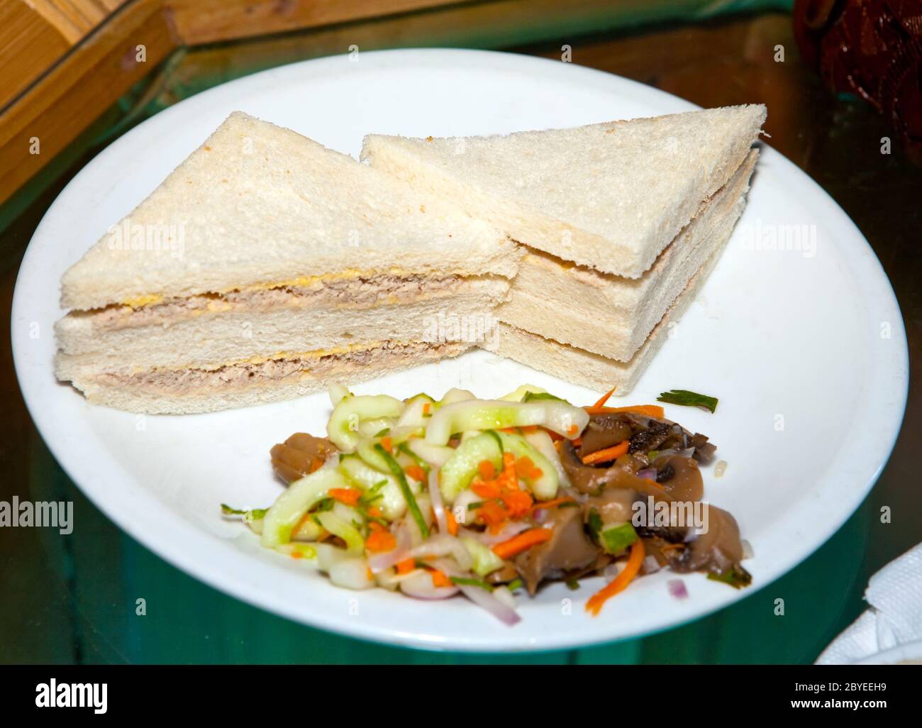 Triangular sandwiches hi-res stock photography and images - Alamy