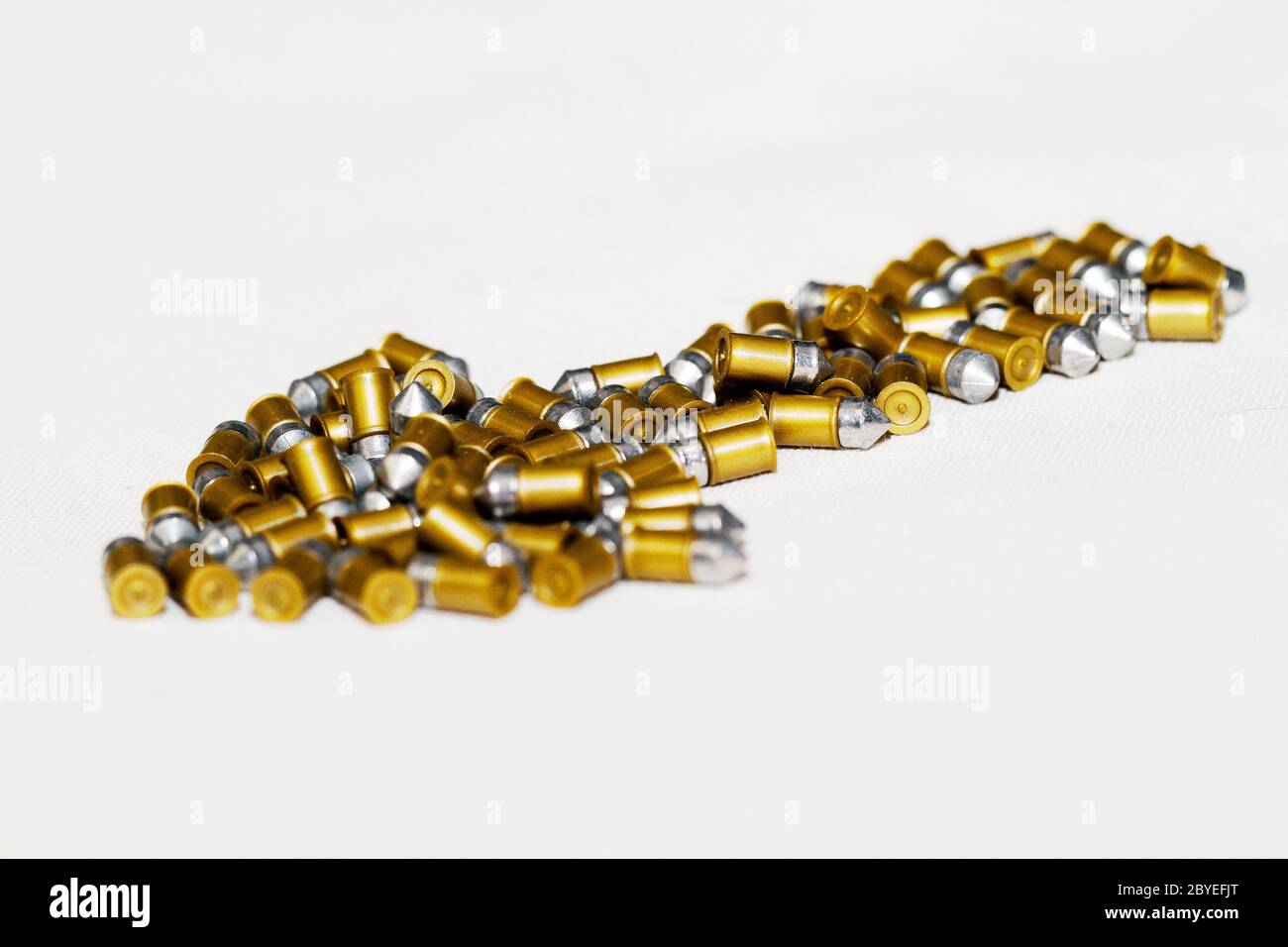 Arrow gun hi-res stock photography and images - Alamy