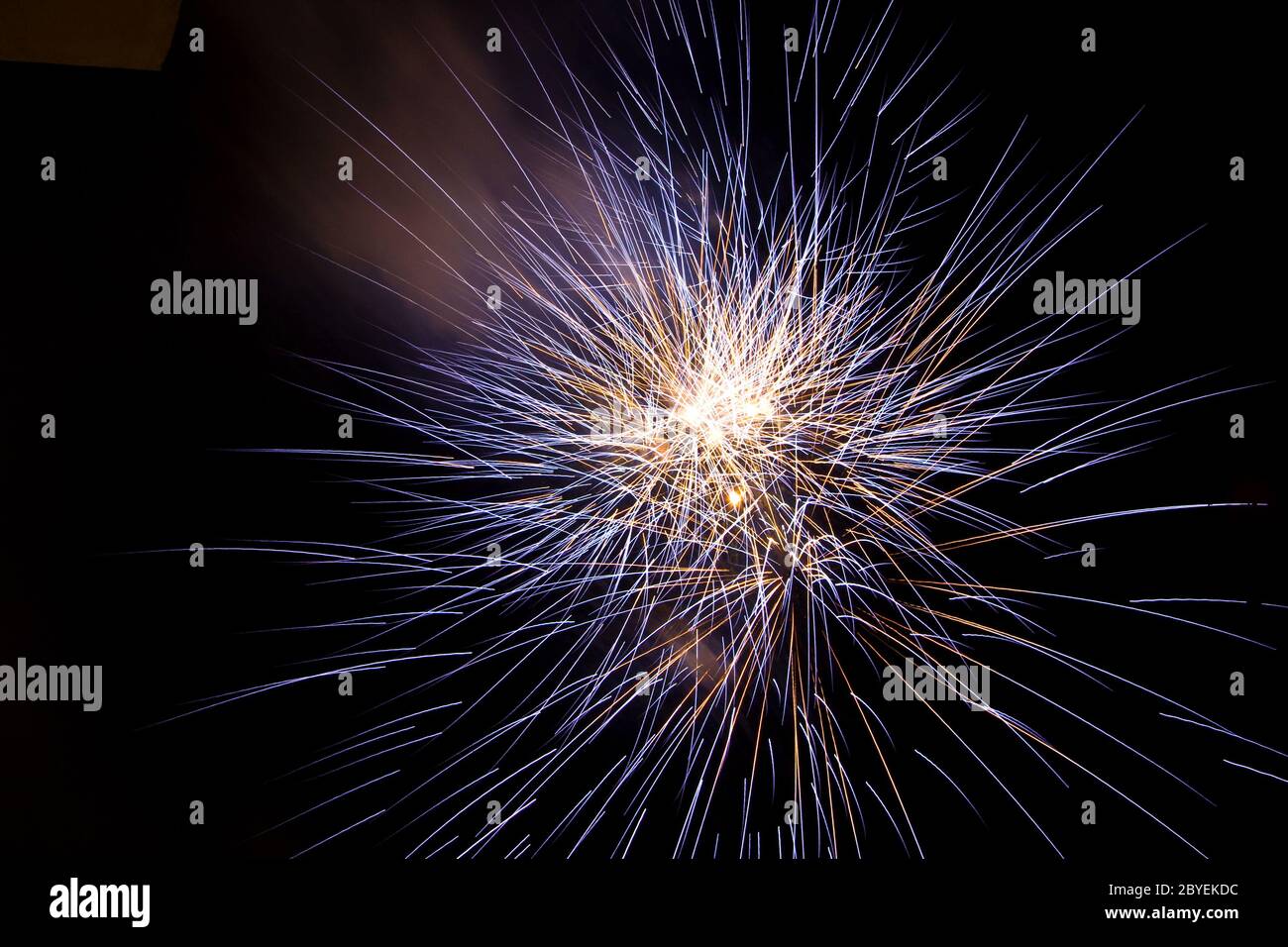 World exploding fireworks hi-res stock photography and images - Alamy