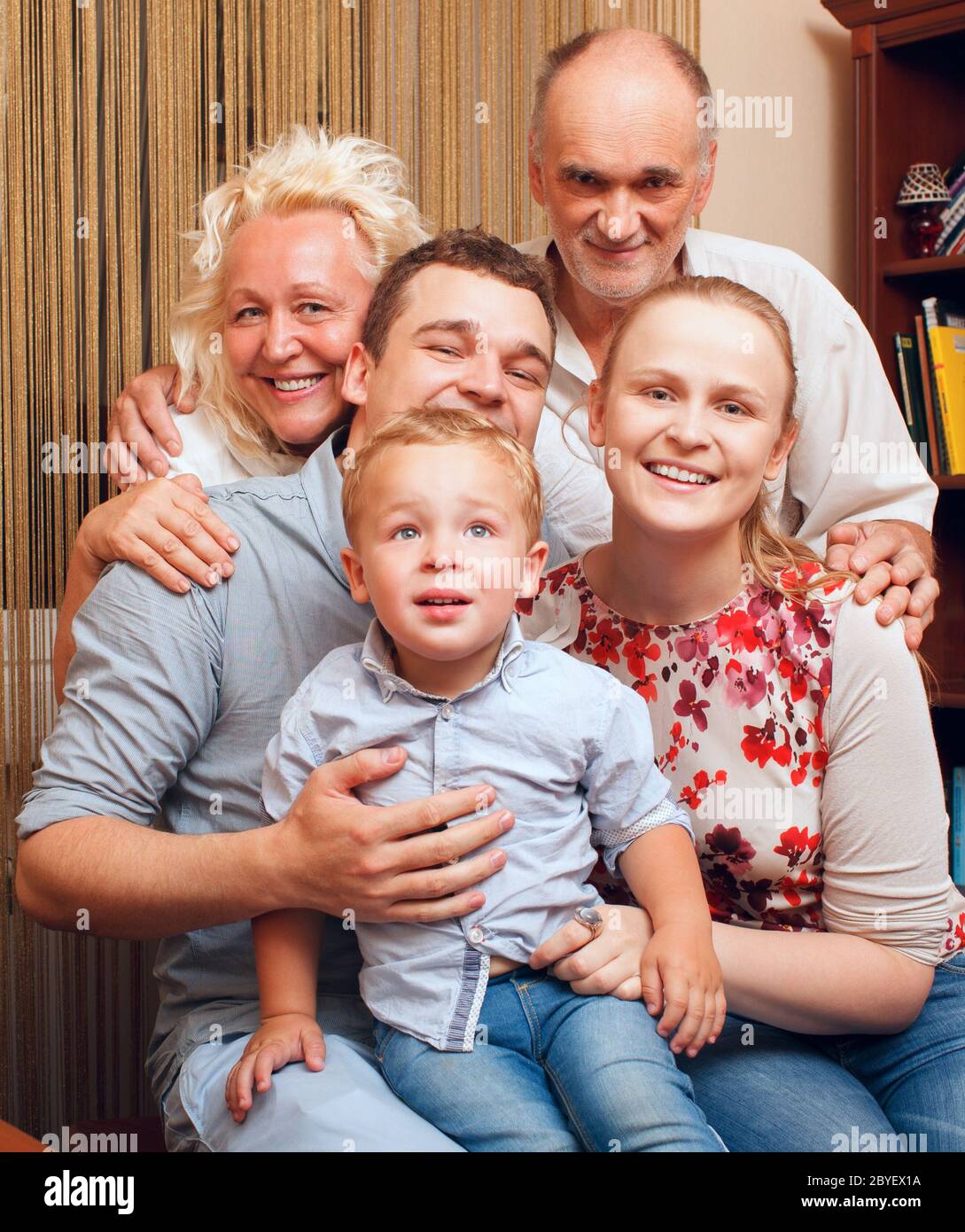 Famile hi-res stock photography and images - Alamy