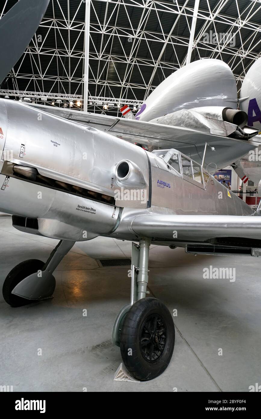 A Messerschmitt Bf-109 G-2 Multirole fighter display in Musee ...