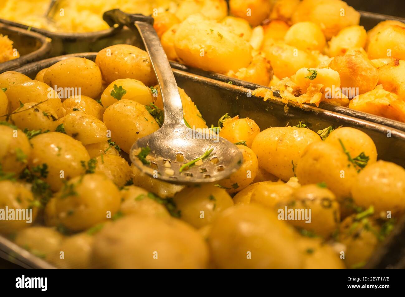 Fresh Food -Traditional Irish Carvery Pub Stock Photo - Alamy