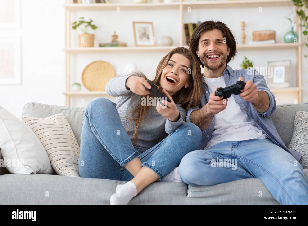 Lovers Competitive High Resolution Stock Photography and Images - Alamy