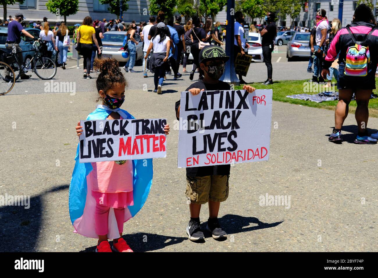 Kids protesting racism hi-res stock photography and images - Alamy