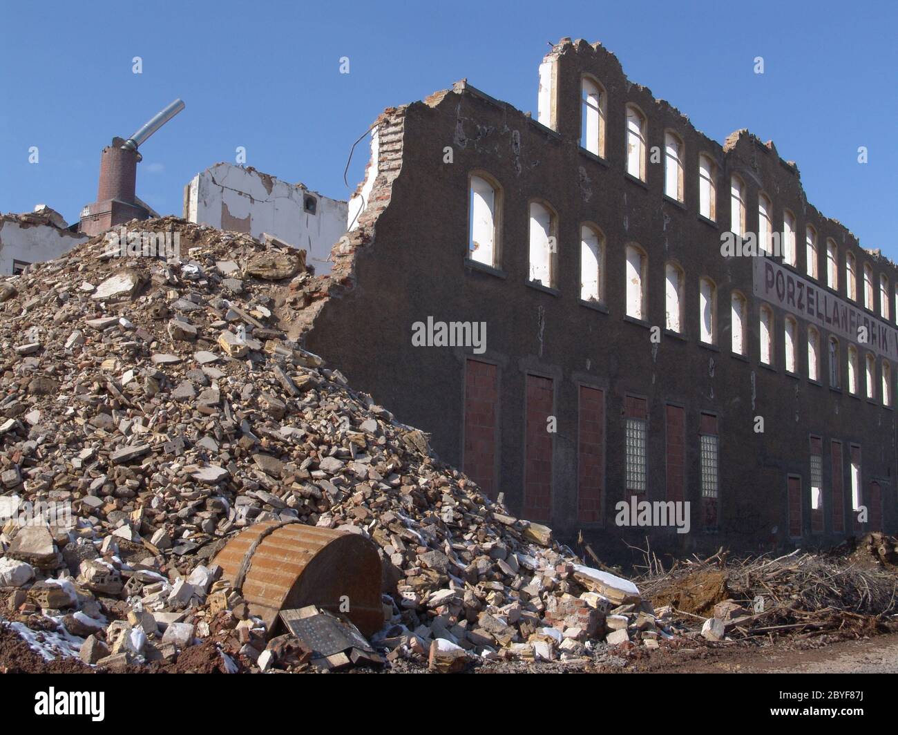 Demolition of a porcelain factory Stock Photo - Alamy