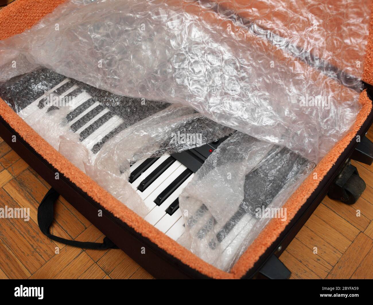 Instrument flight case hi-res stock photography and images - Alamy