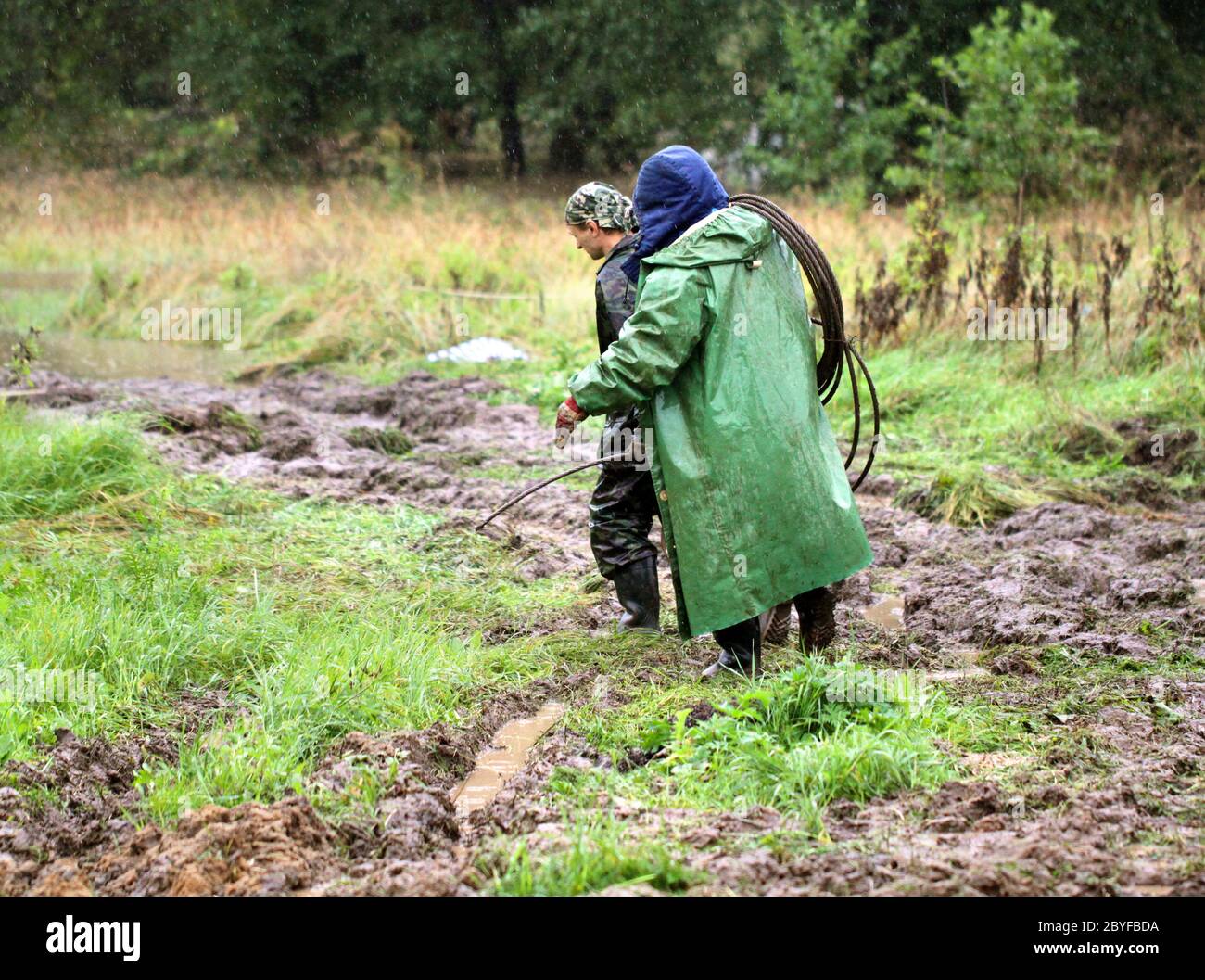 Rain hard work hi-res stock photography and images - Alamy