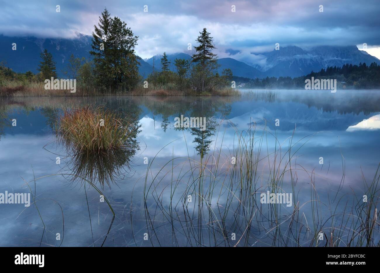 Cold alpine hi-res stock photography and images - Alamy