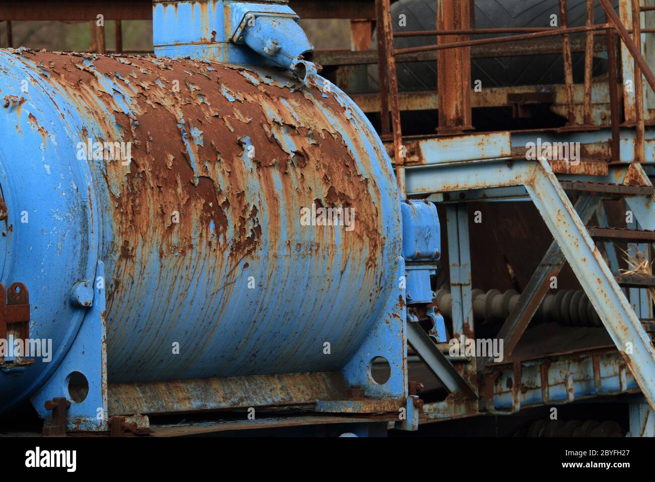 Close up from an old oil pump Stock Photo - Alamy