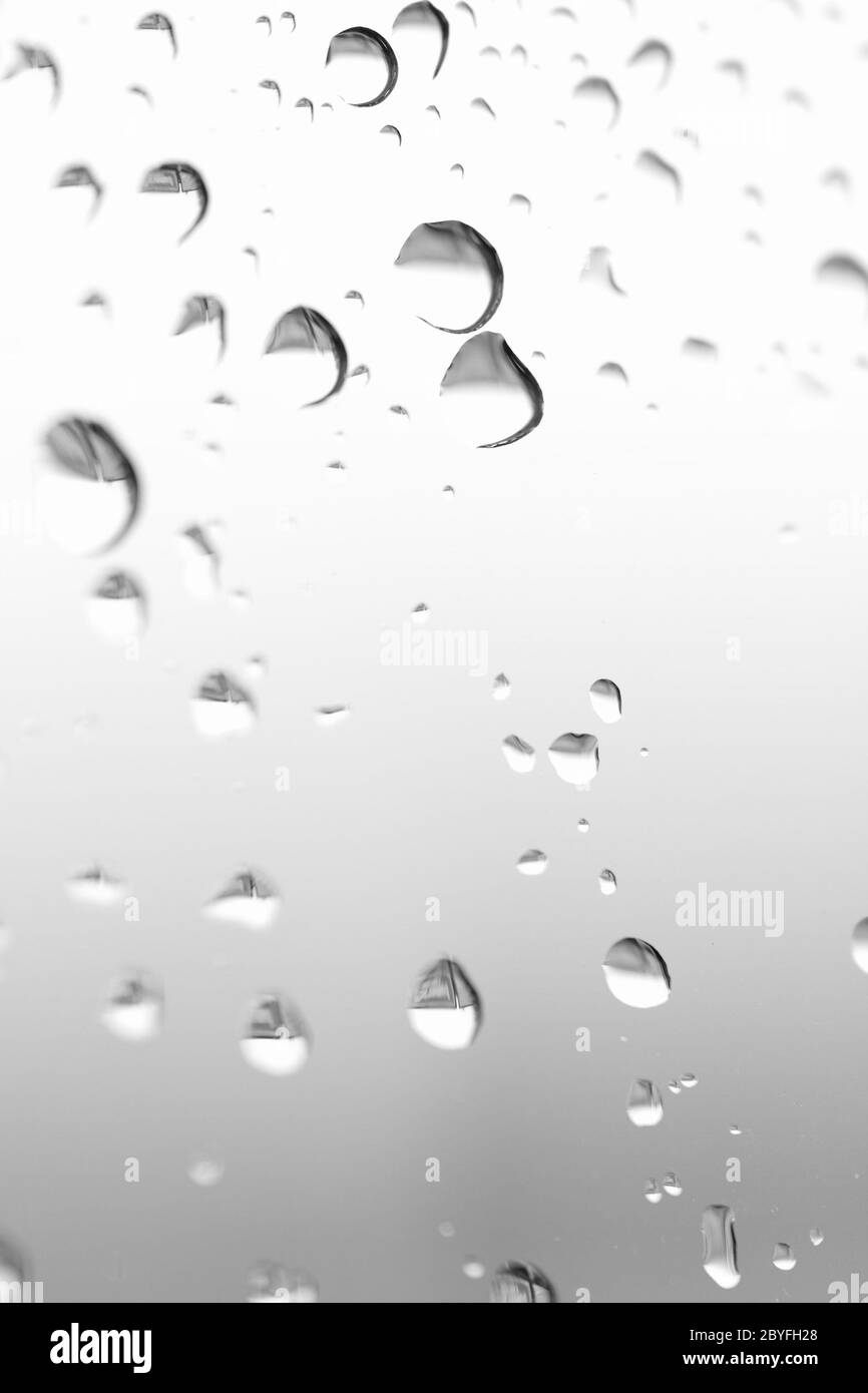Beautiful water drops hi-res stock photography and images - Alamy
