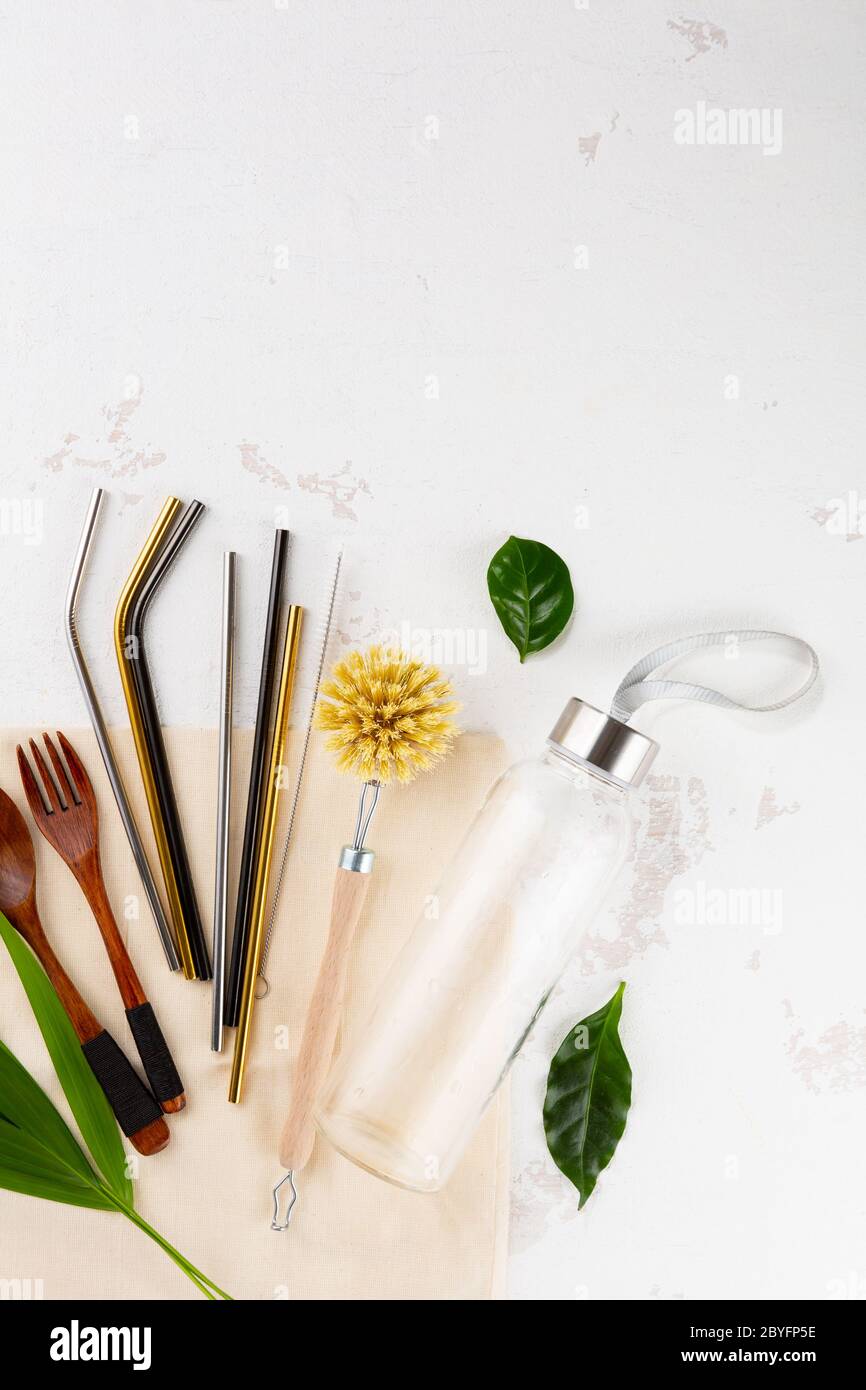 Plastic free utensils hi-res stock photography and images - Alamy