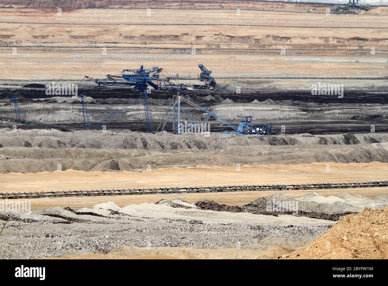 Coal mining in an open pit Stock Photo - Alamy