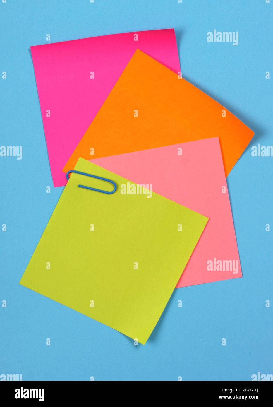 Colour note paper Stock Photo - Alamy