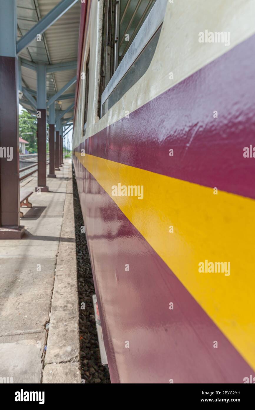 the side of railway park in the train station Stock Photo - Alamy