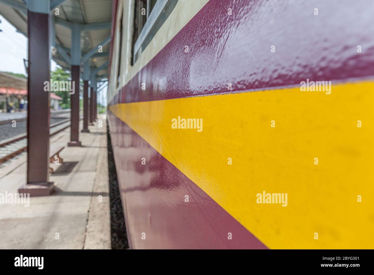 the side of railway park in the train station Stock Photo - Alamy