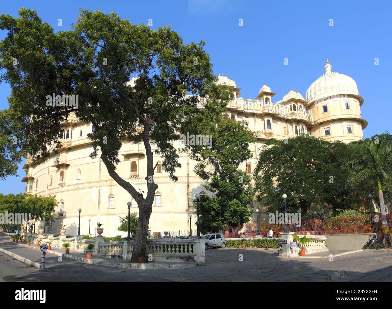 Beauty of udaipur hi-res stock photography and images - Alamy