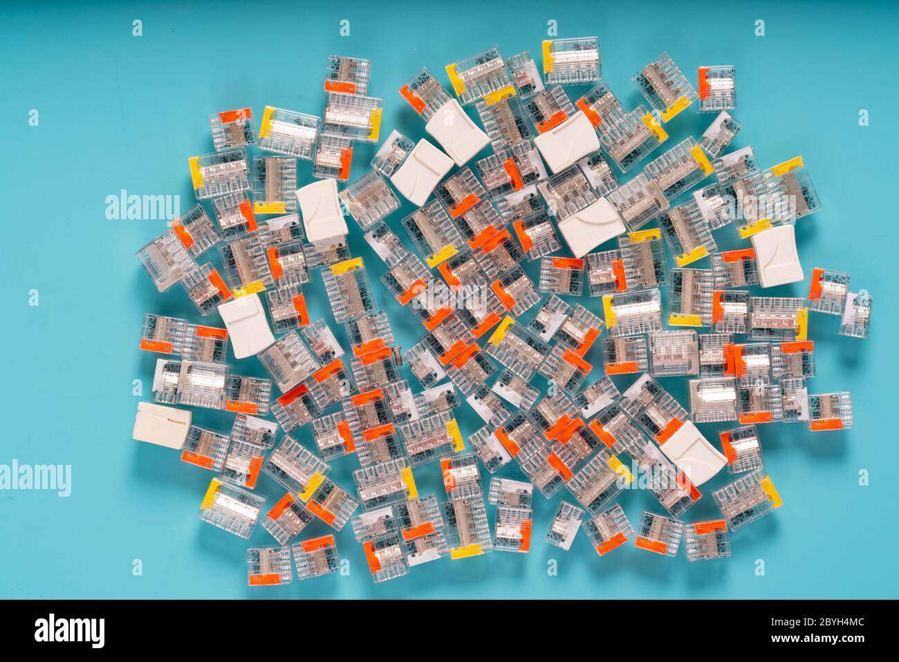 Quick connect terminals wire cable Wire Connectors Universal Compact ...