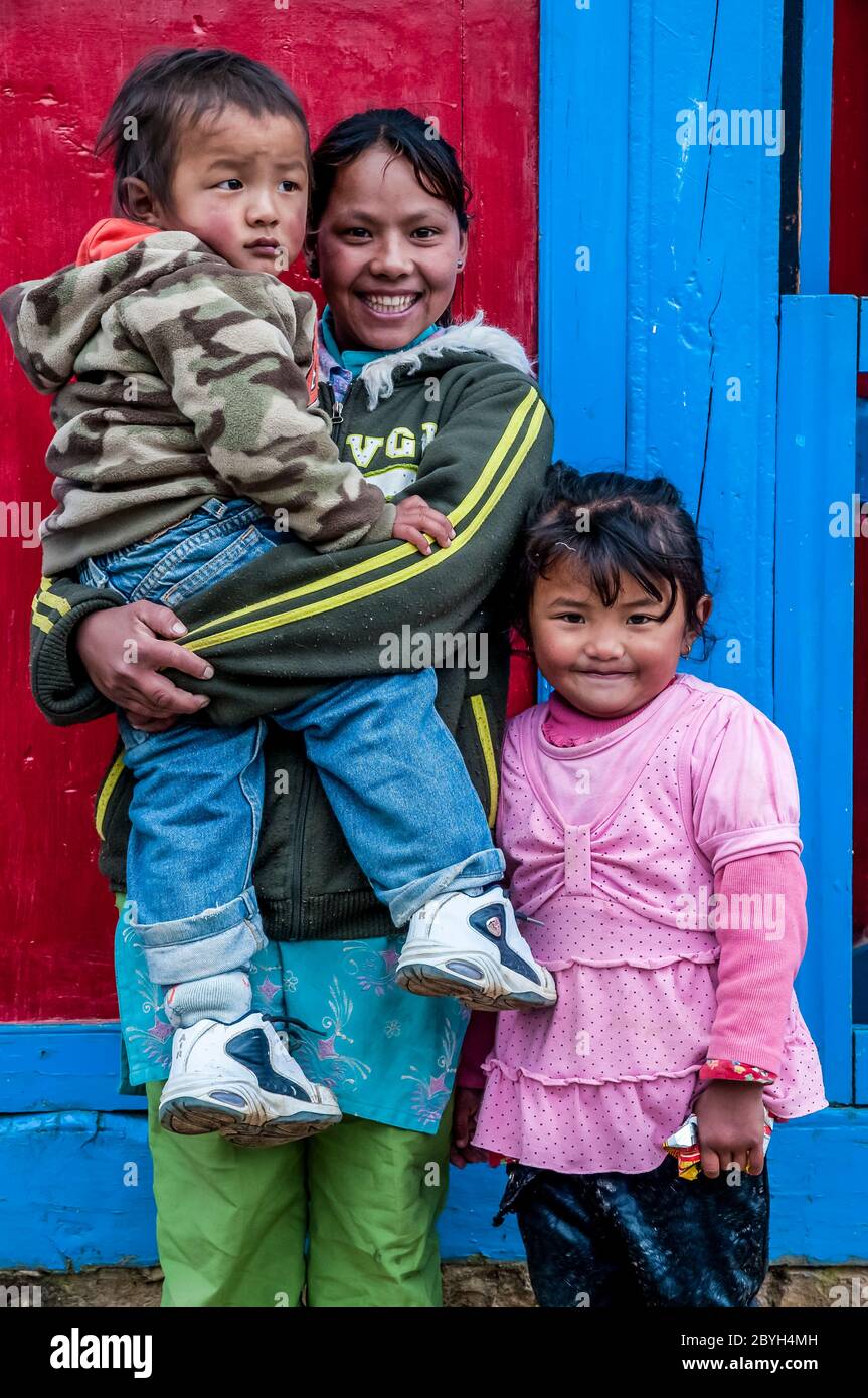Faces nepali people in kathmandu nepal hi-res stock photography and ...
