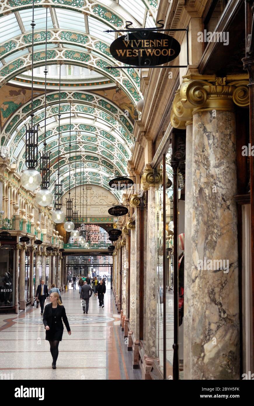 The Victoria Quarter shopping mall,Leeds, West Yorkshire Stock Photo ...