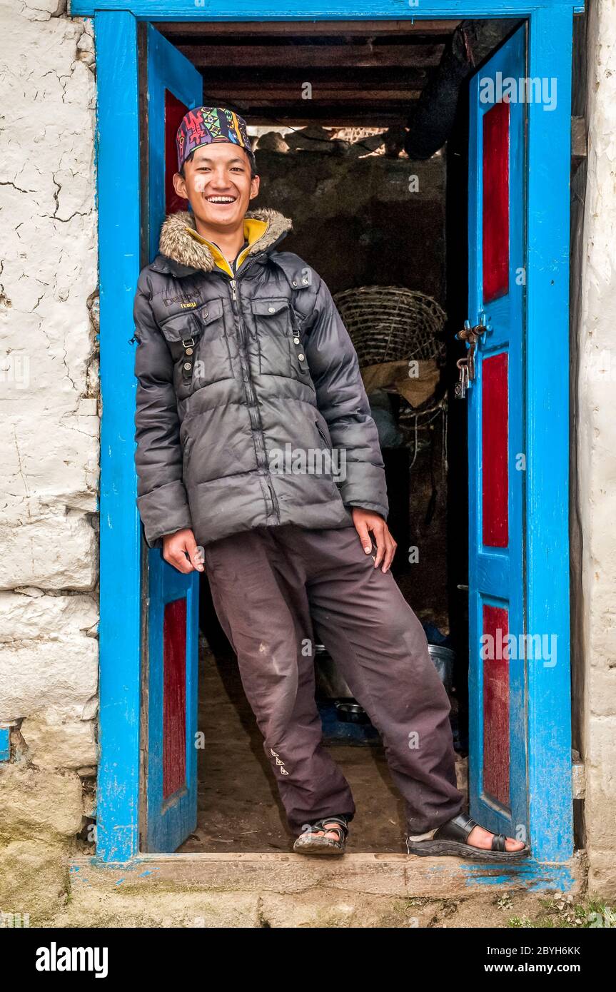 Faces nepali people in kathmandu nepal hi-res stock photography and ...