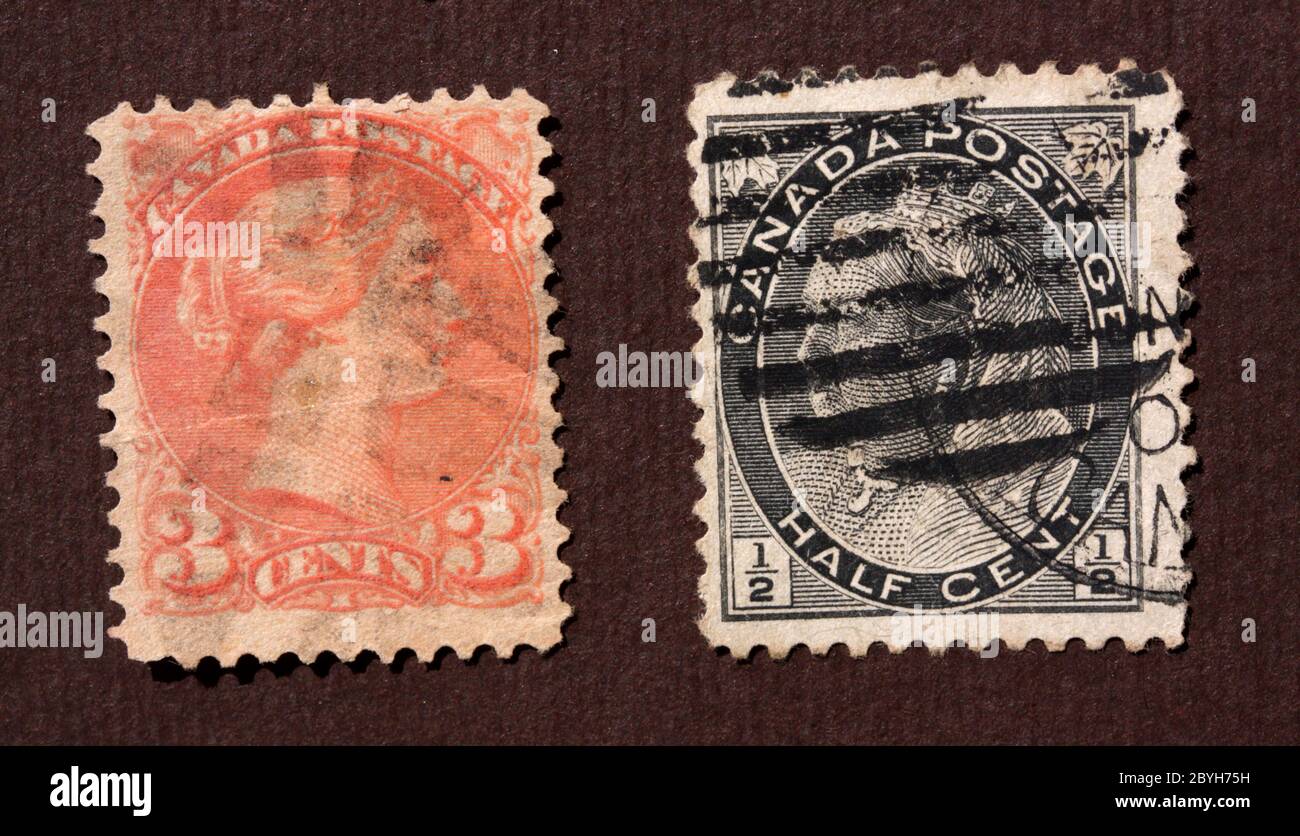 Old paper hi hi-res stock photography and images - Alamy