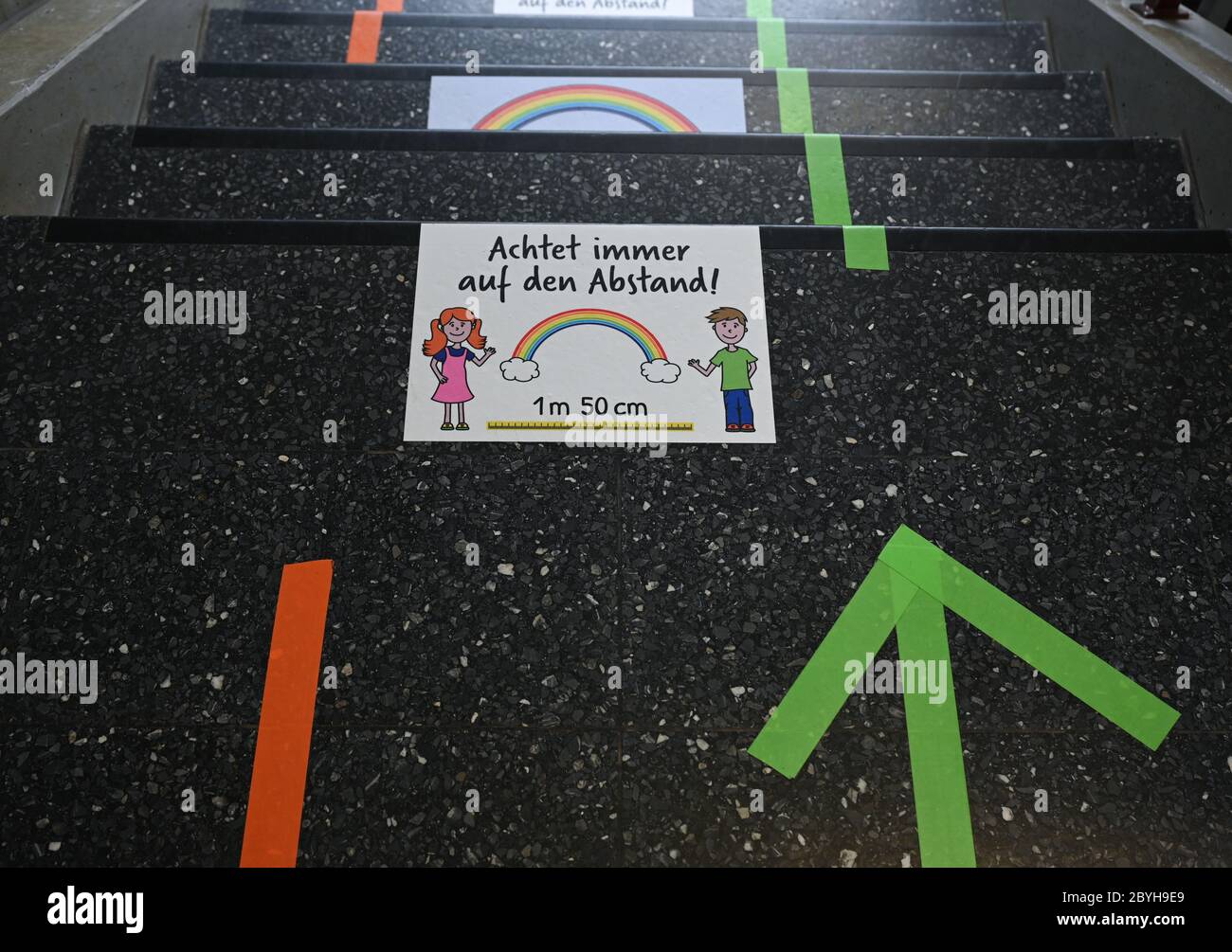 Wiesbaden, Germany. 10th June, 2020. Directional arrows and ...