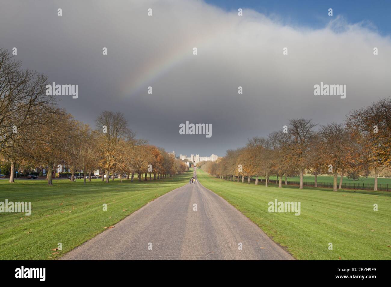 Rainbow over windsor castle Stock Photo - Alamy