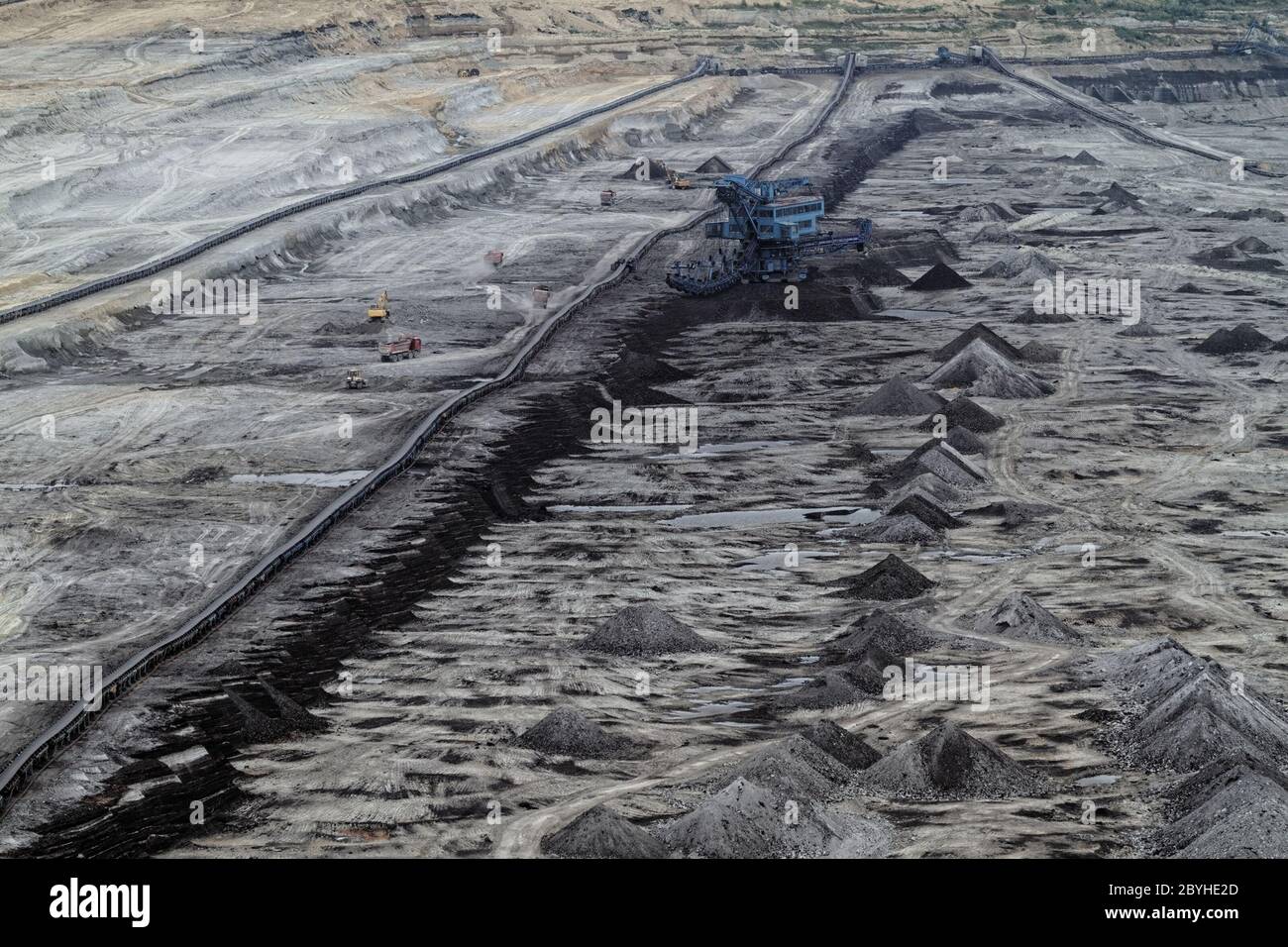Coal mining in an open pit Stock Photo - Alamy