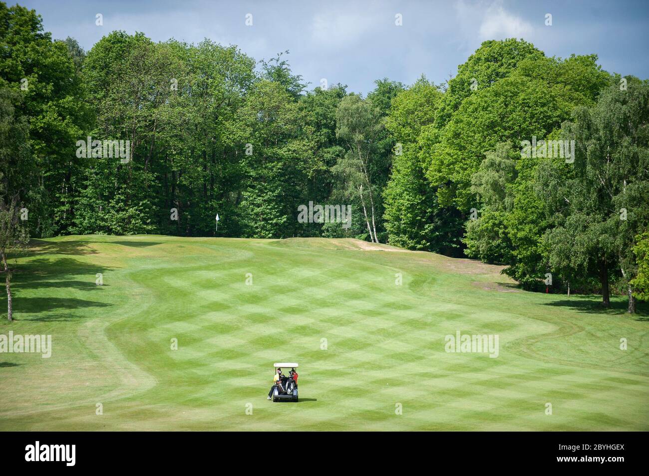 18-hole Golf Course at Foxhills Country Club, Surrey, Uk Stock Photo ...