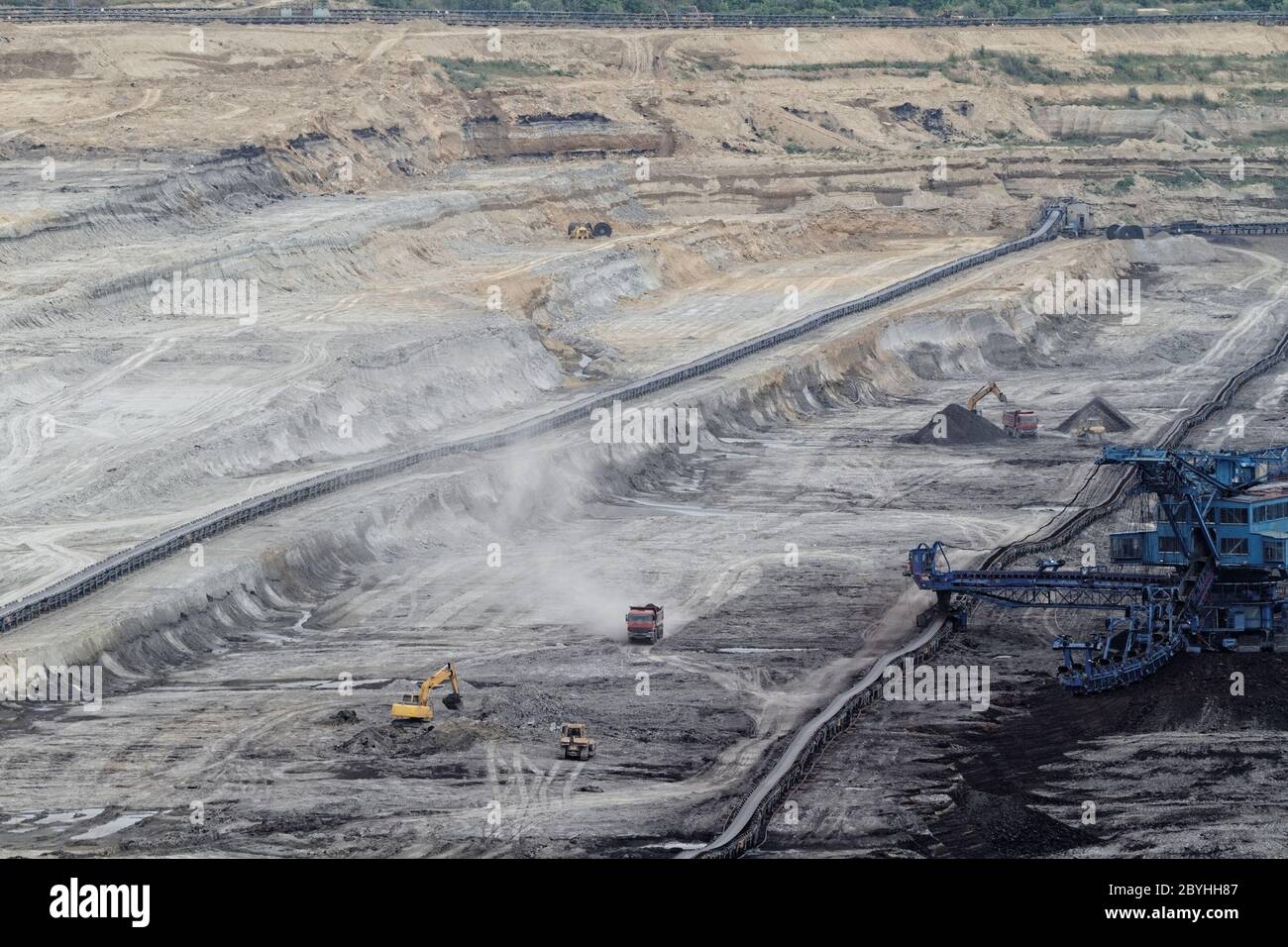 Open pit mining scar hi-res stock photography and images - Alamy