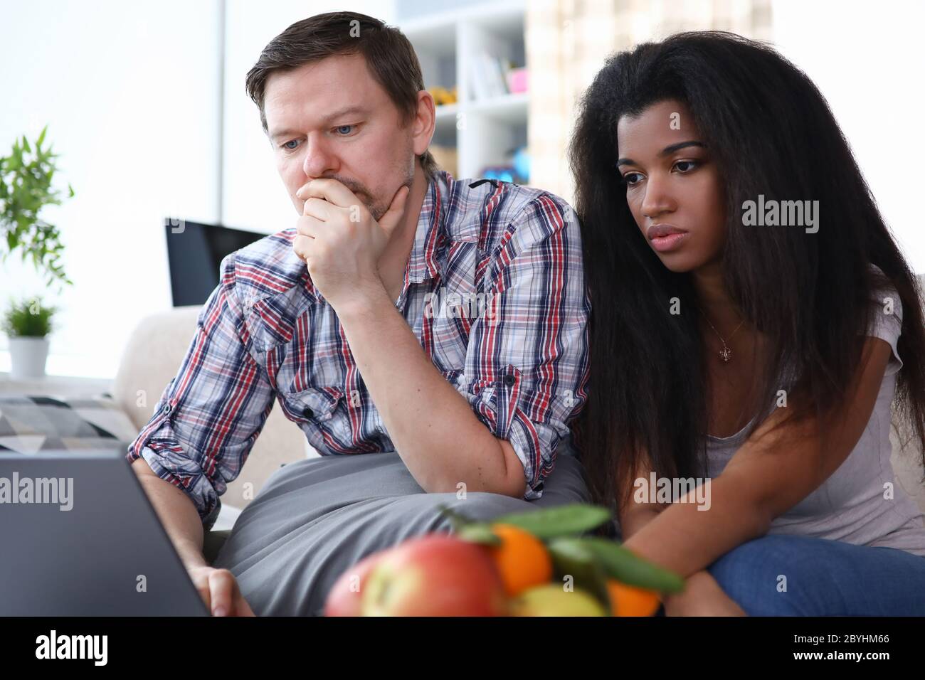 Multinational family hi-res stock photography and images - Alamy