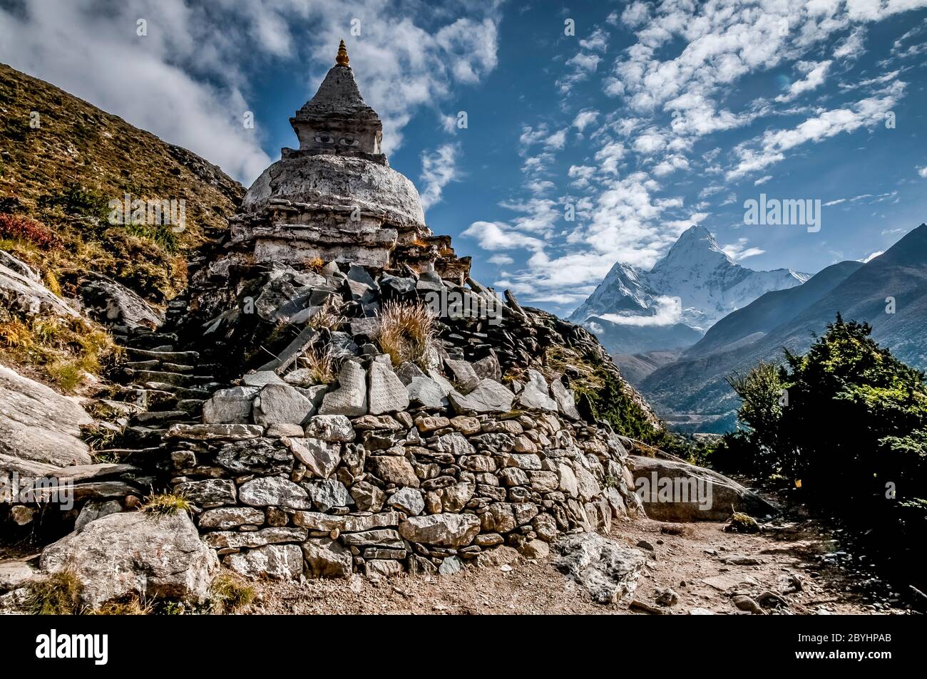 Nepal. Island Peak Trek. Buddhist Chorten with Mani Stone Prayer Wall ...