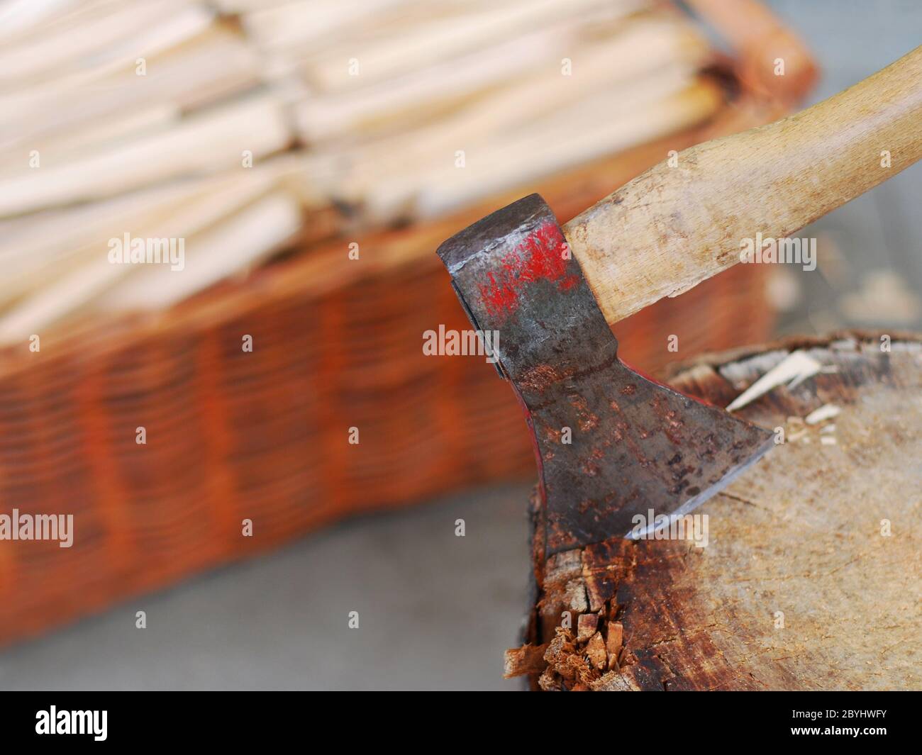 Kindling wood hi-res stock photography and images - Alamy
