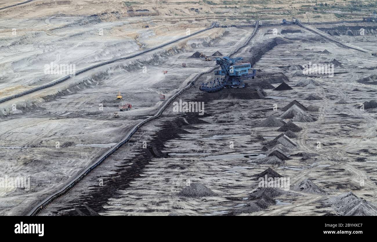 Open pit mining scar hi-res stock photography and images - Alamy