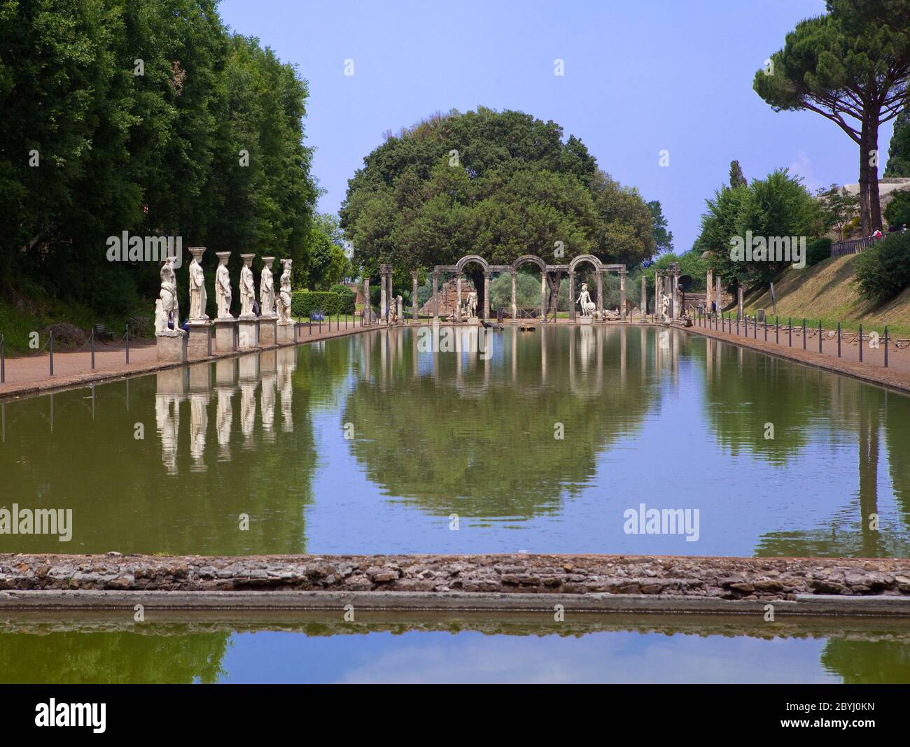 Villa Adriana- ruins of an imperial Adrian country Stock Photo - Alamy