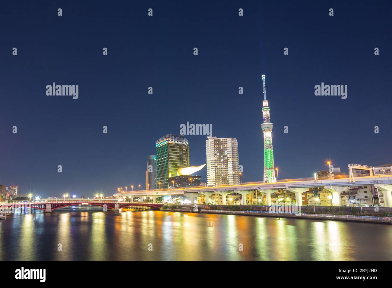 Tokyo sky tree deck hi-res stock photography and images - Alamy