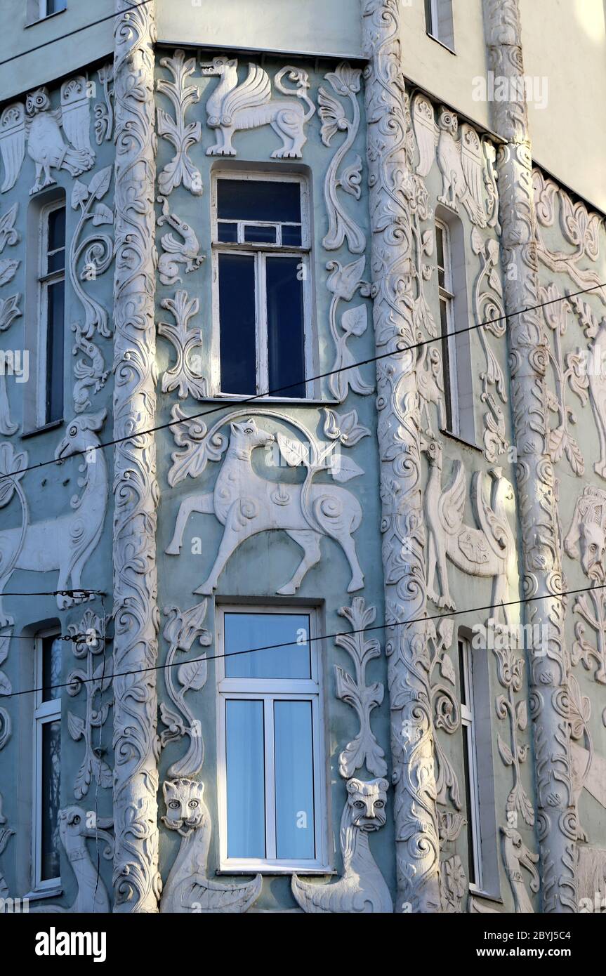 Patterns on the building Stock Photo - Alamy