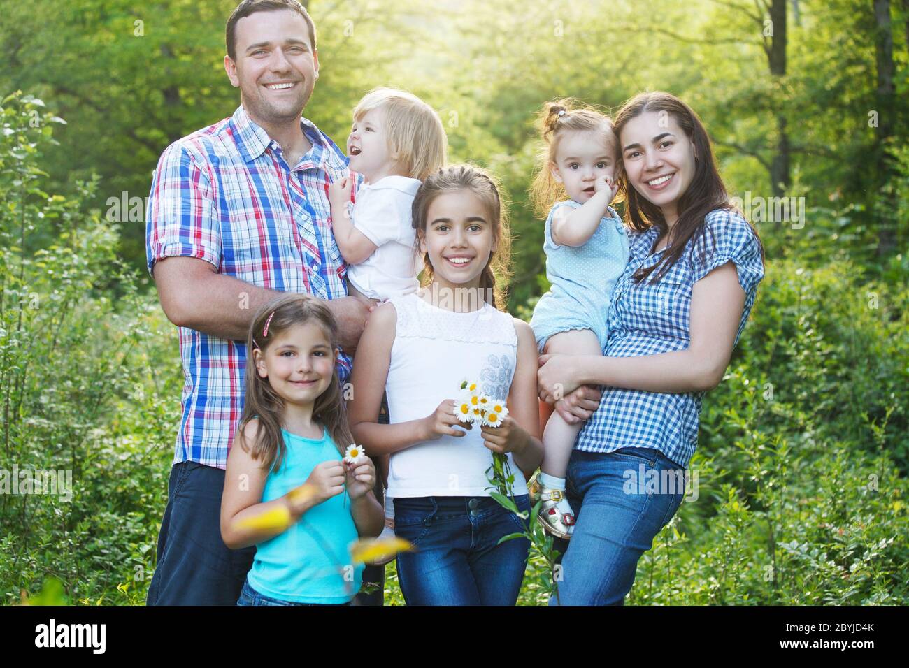 Family with four children hi-res stock photography and images - Alamy