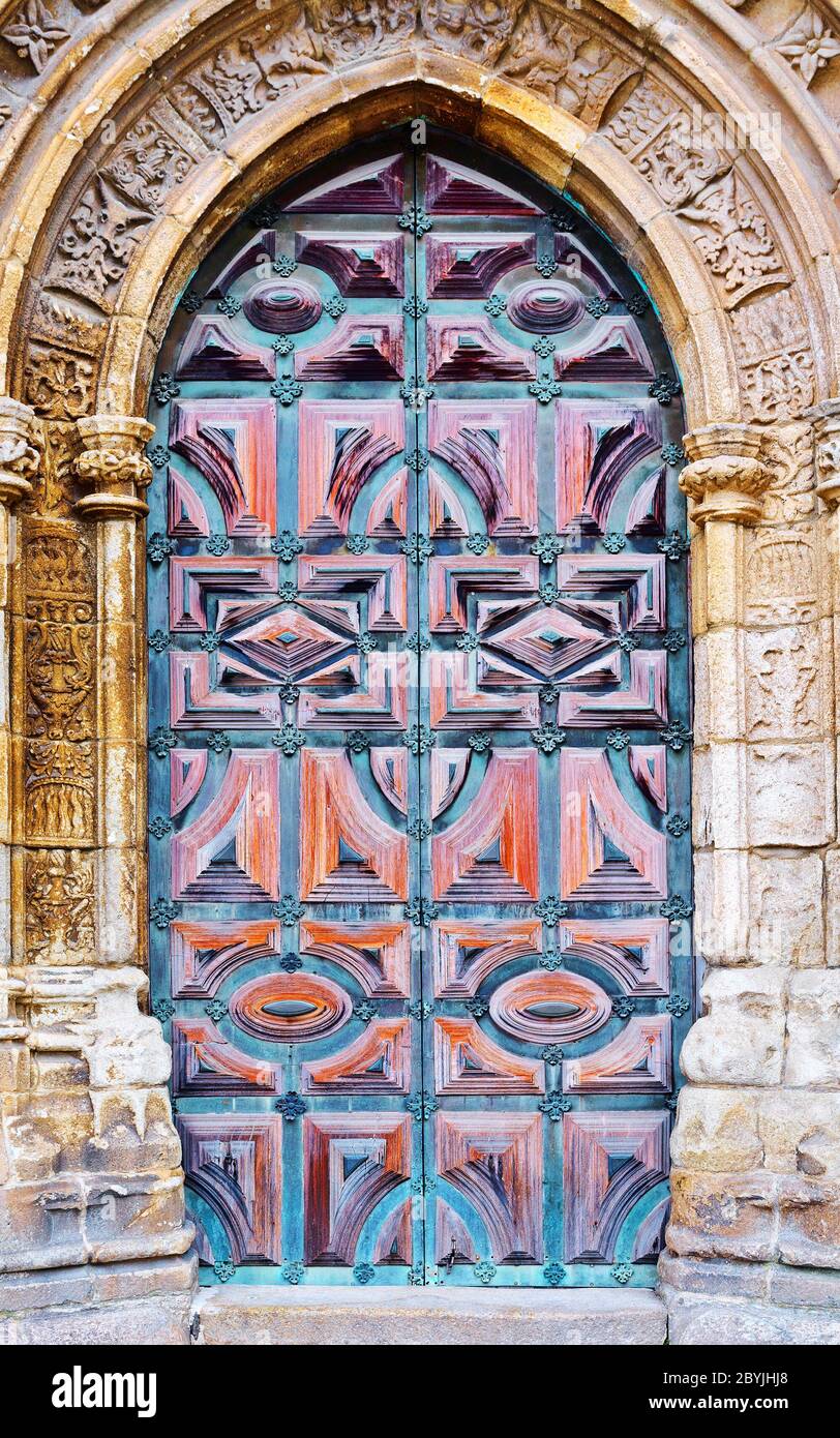 Pillar portal hi-res stock photography and images - Alamy