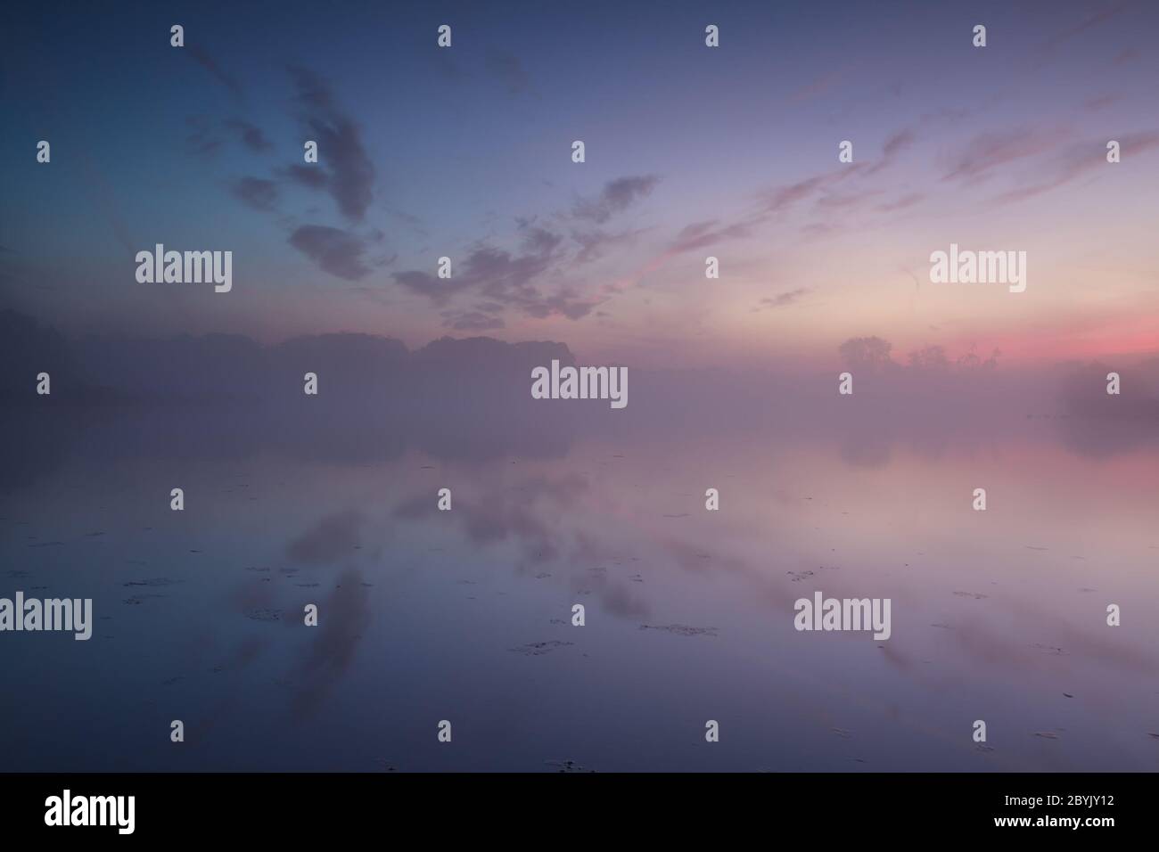 Summer sunrise over river hi-res stock photography and images - Alamy