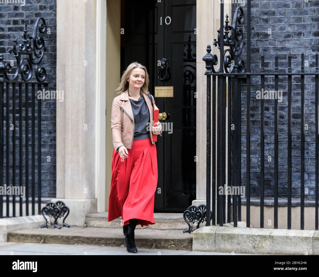 Liz Truss Portrait High Resolution Stock Photography and Images - Alamy