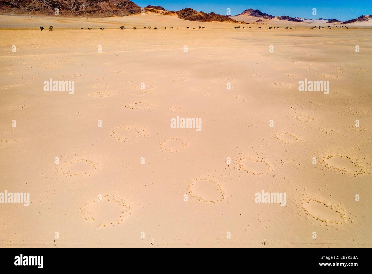 An overhead look of the mystical fairy circles , Namib-Naukluft Park ...