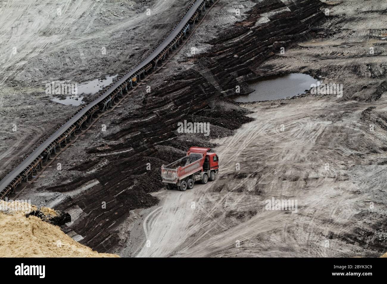 Open pit mining scar hi-res stock photography and images - Alamy